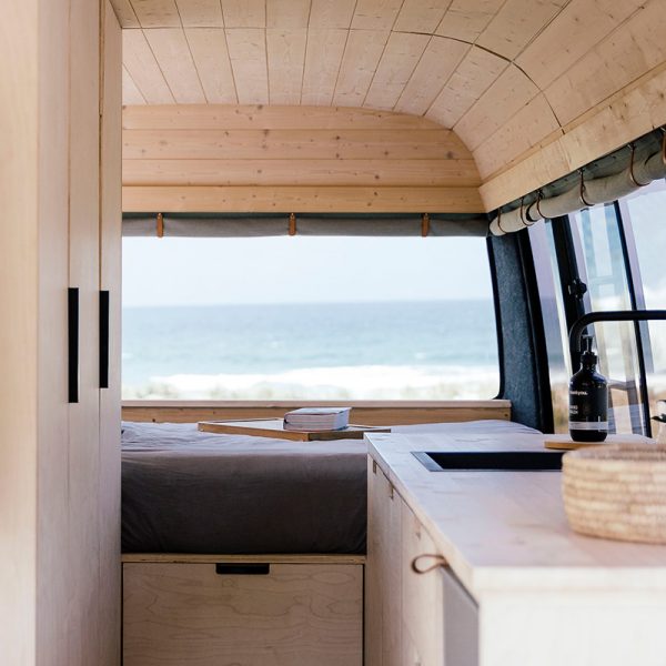 FREE Roll Up Blinds Guide - Surf Bus Project